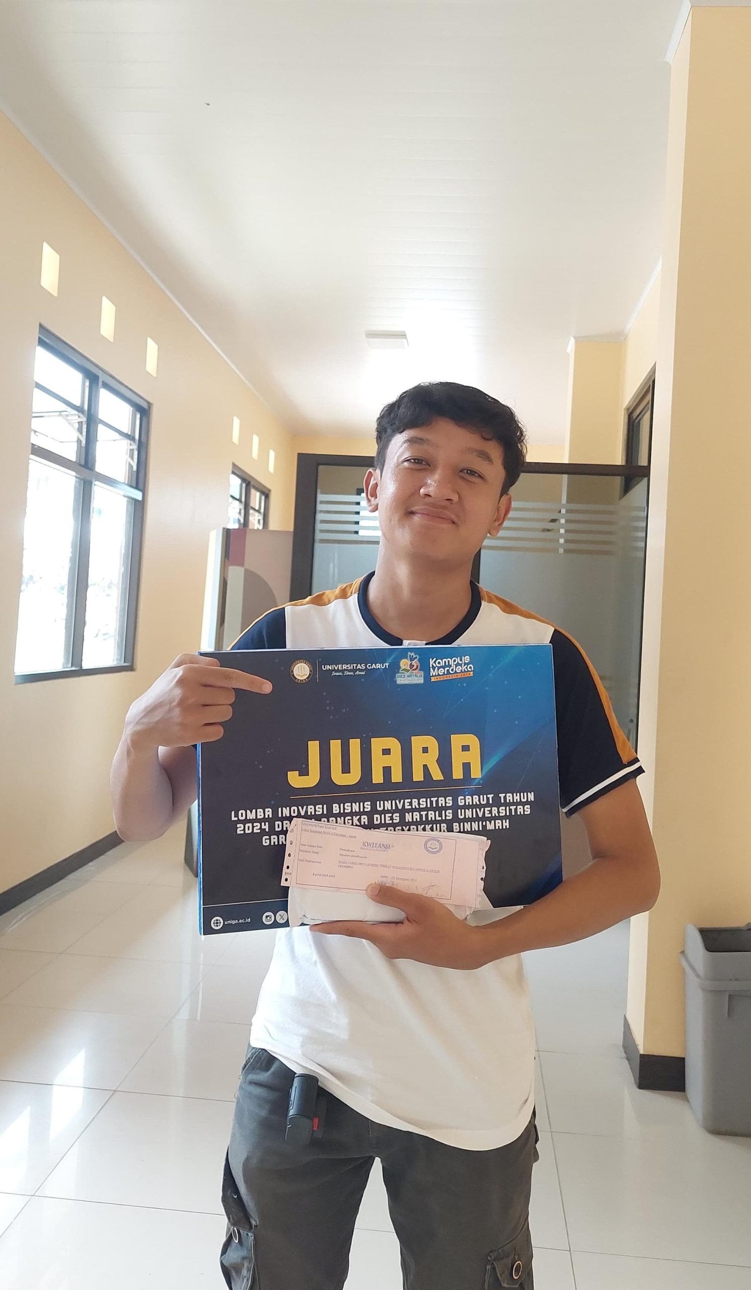 Fakultas Komunikasi dan Informasi UNIGA